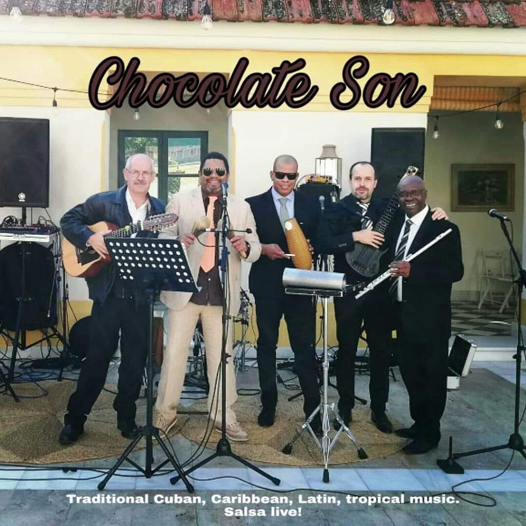 Orihuela: Concierto de la banda Chocolate son en el IV Fiesta Cubana
